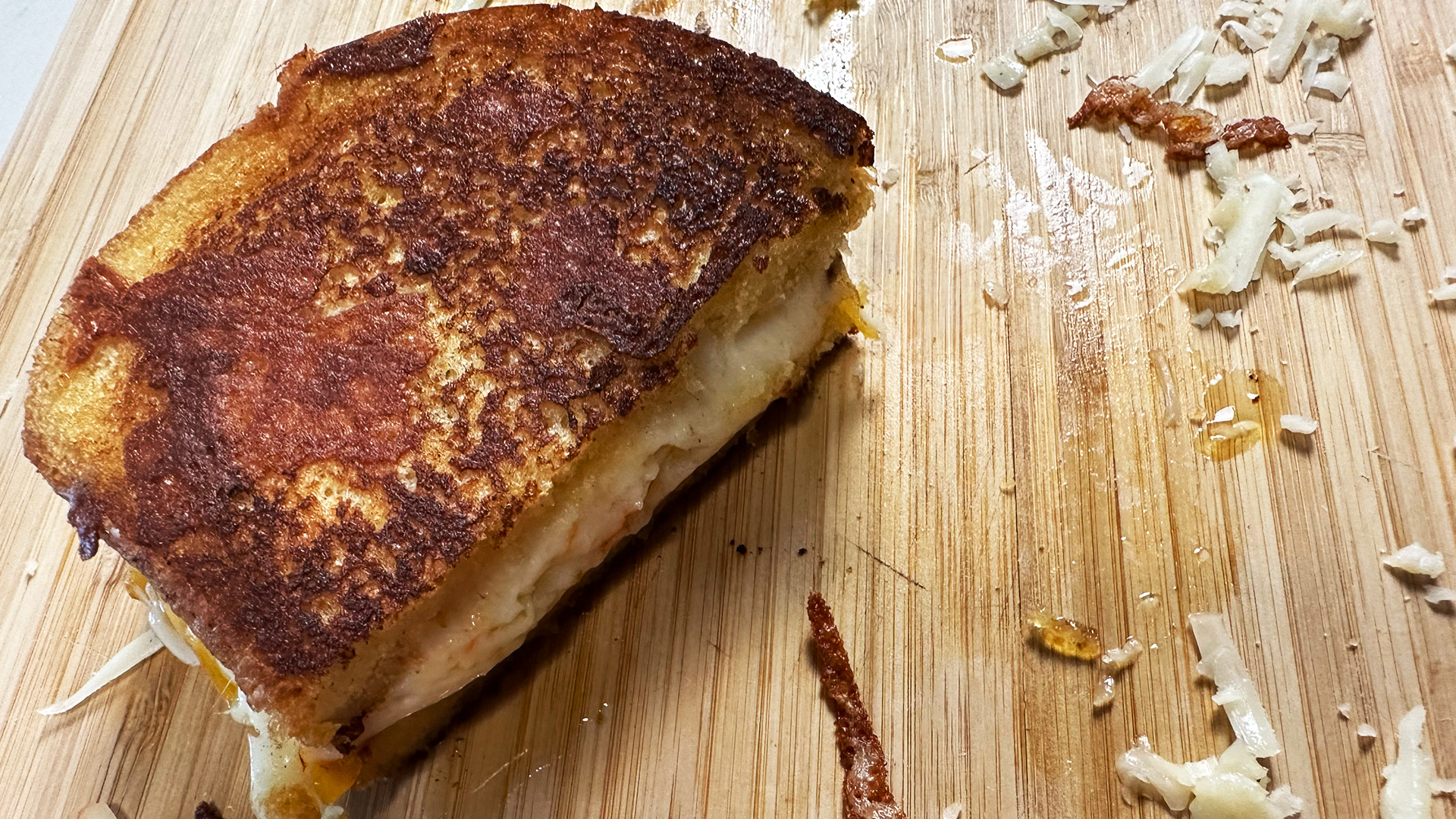 Ultimate Comfort: Perfect Grilled Cheese Sandwich - Riggey